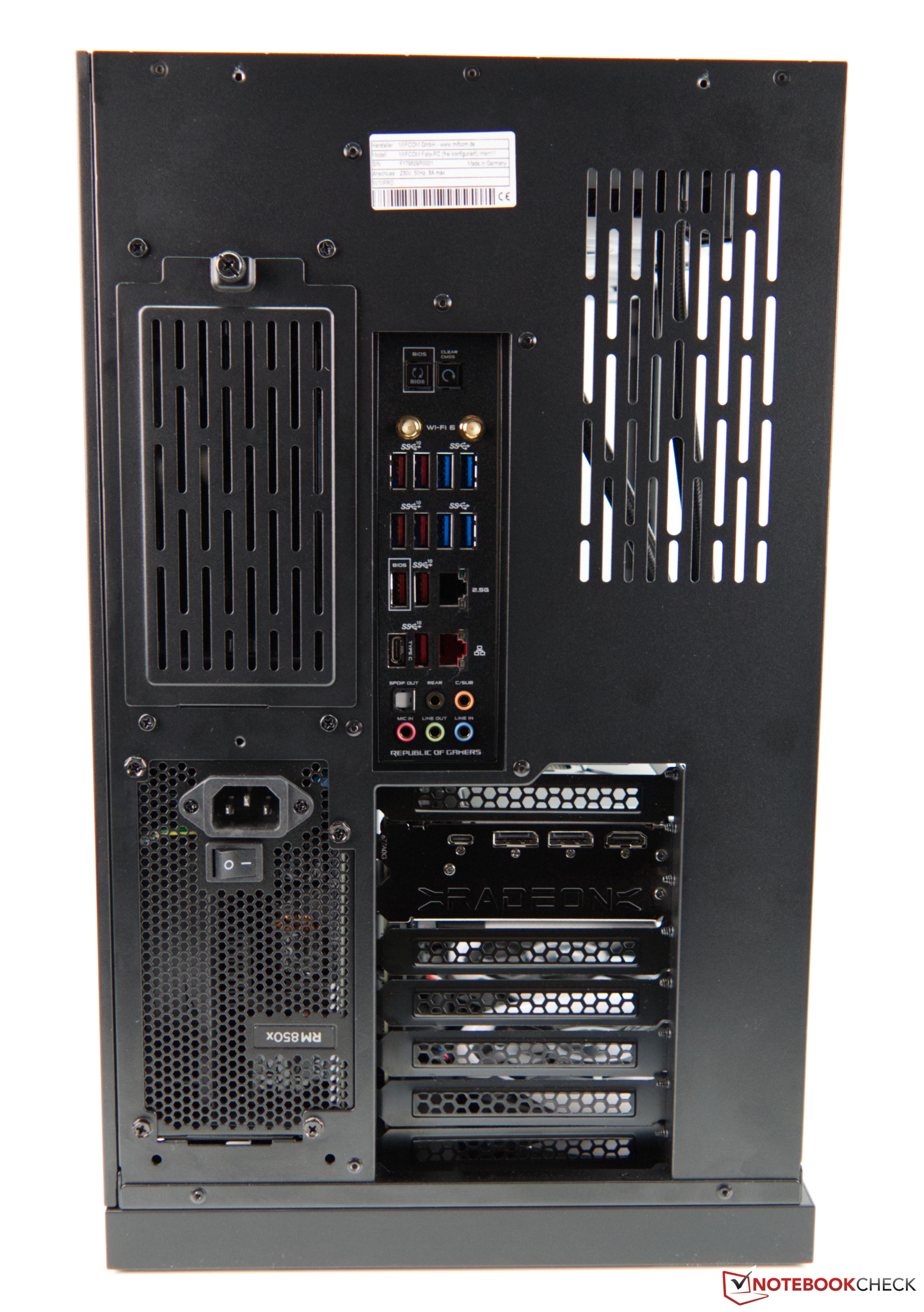 MiFCOM AMD-Desktop-PC mit Radeon RX 6800 XT und Ryzen 9 im Test ...