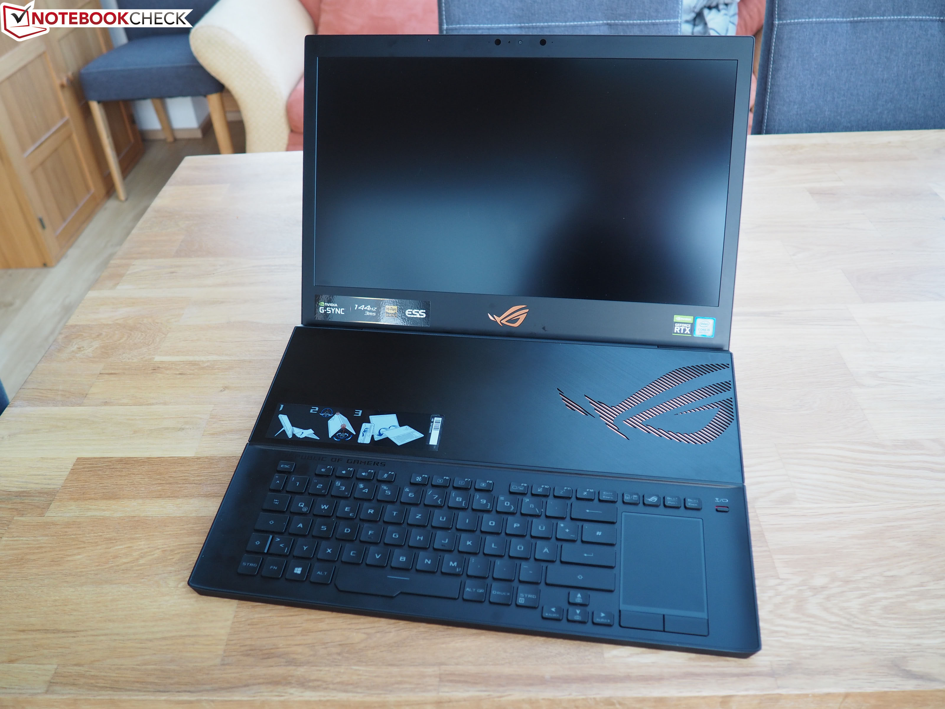 Test Asus ROG Mothership GZ700GX Laptop: Vom anderen Stern ...