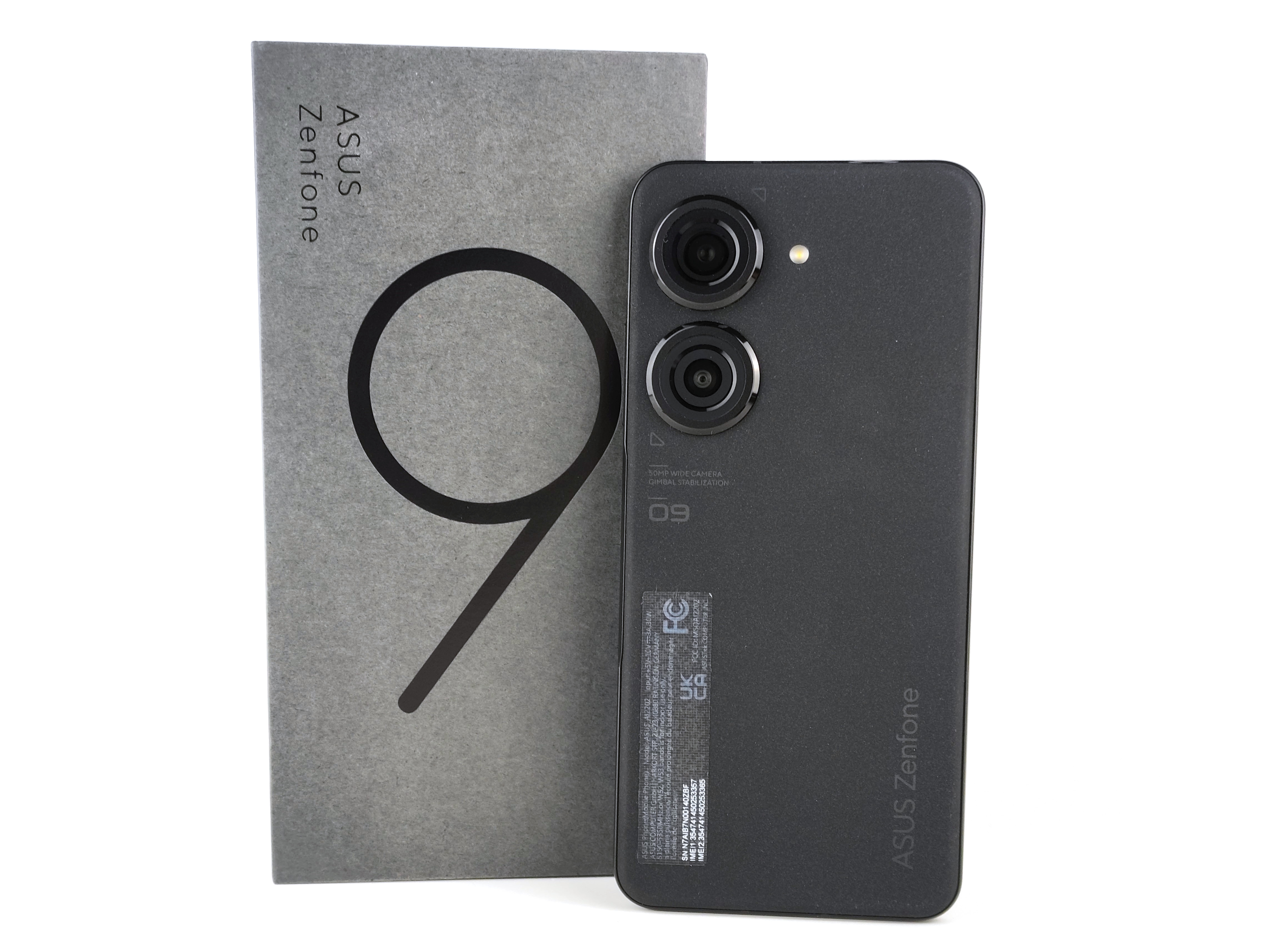 Test Asus Zenfone 9 - Leichtes 5G-Smartphone durch seine Kompaktheit ...