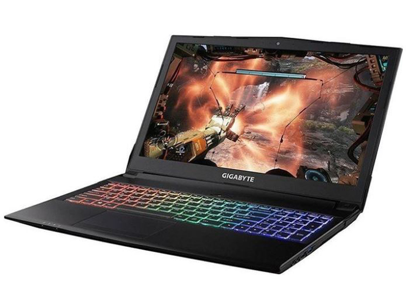 Test Gigabyte Sabre 15 (i7-7700HQ, GTX 1050) Laptop - Notebookcheck.com ...