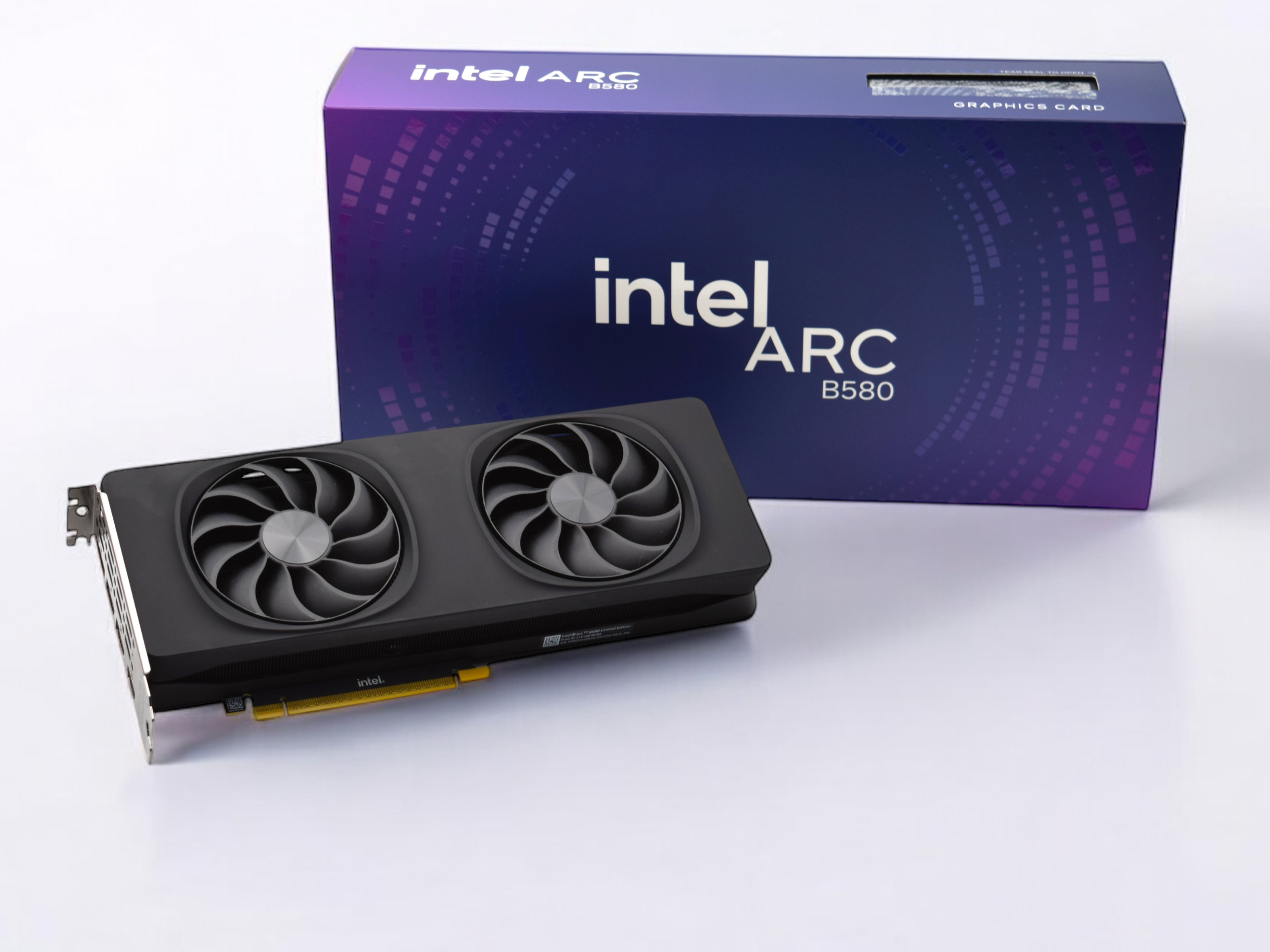 Intel Arc B580 Limited Edition Desktop GPU im Test: Intels Antwort auf ...