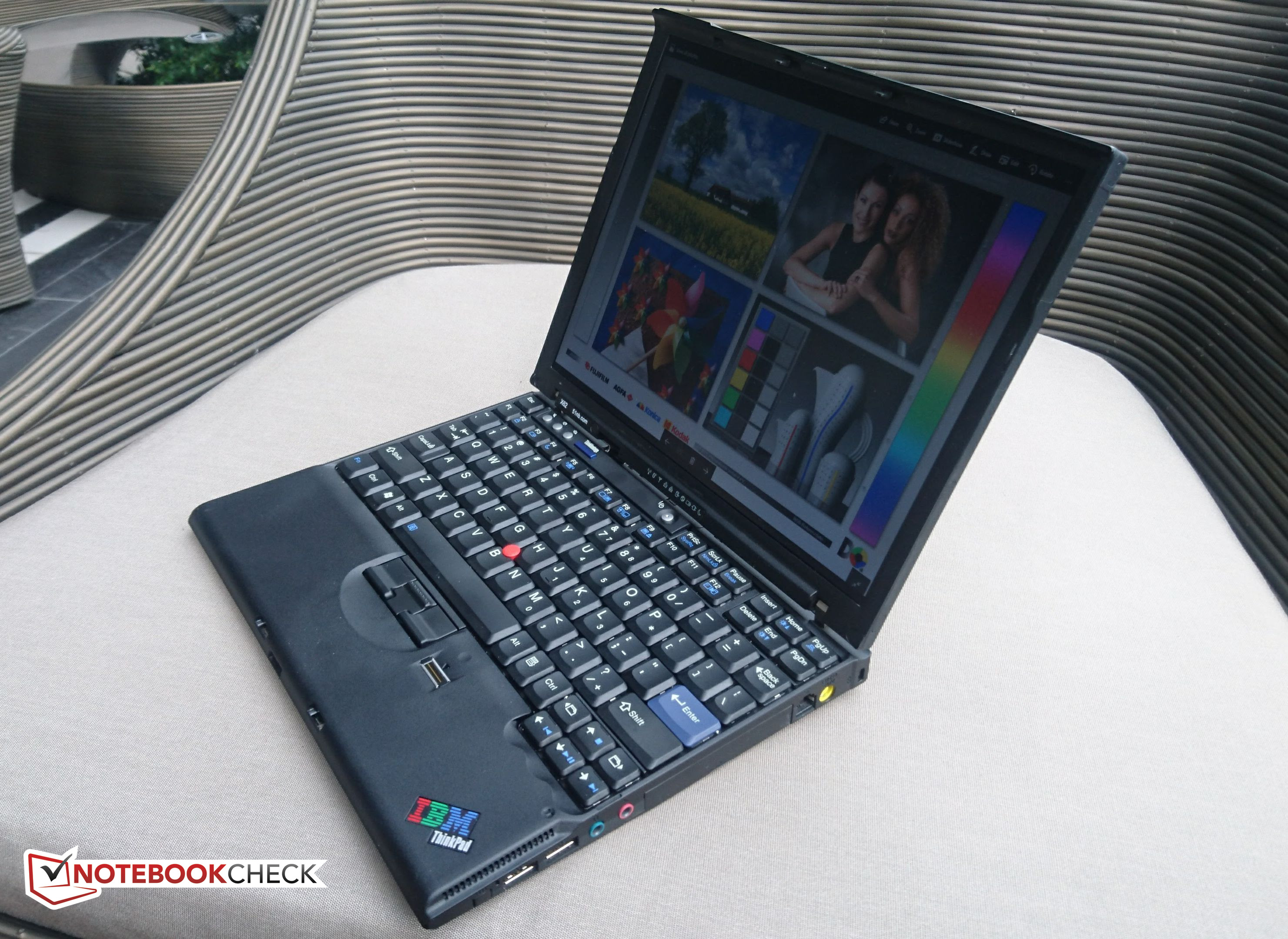 Test "Lenovo IBM Thinkpad" (51nb) X62 Custom Laptop - Notebookcheck.com ...