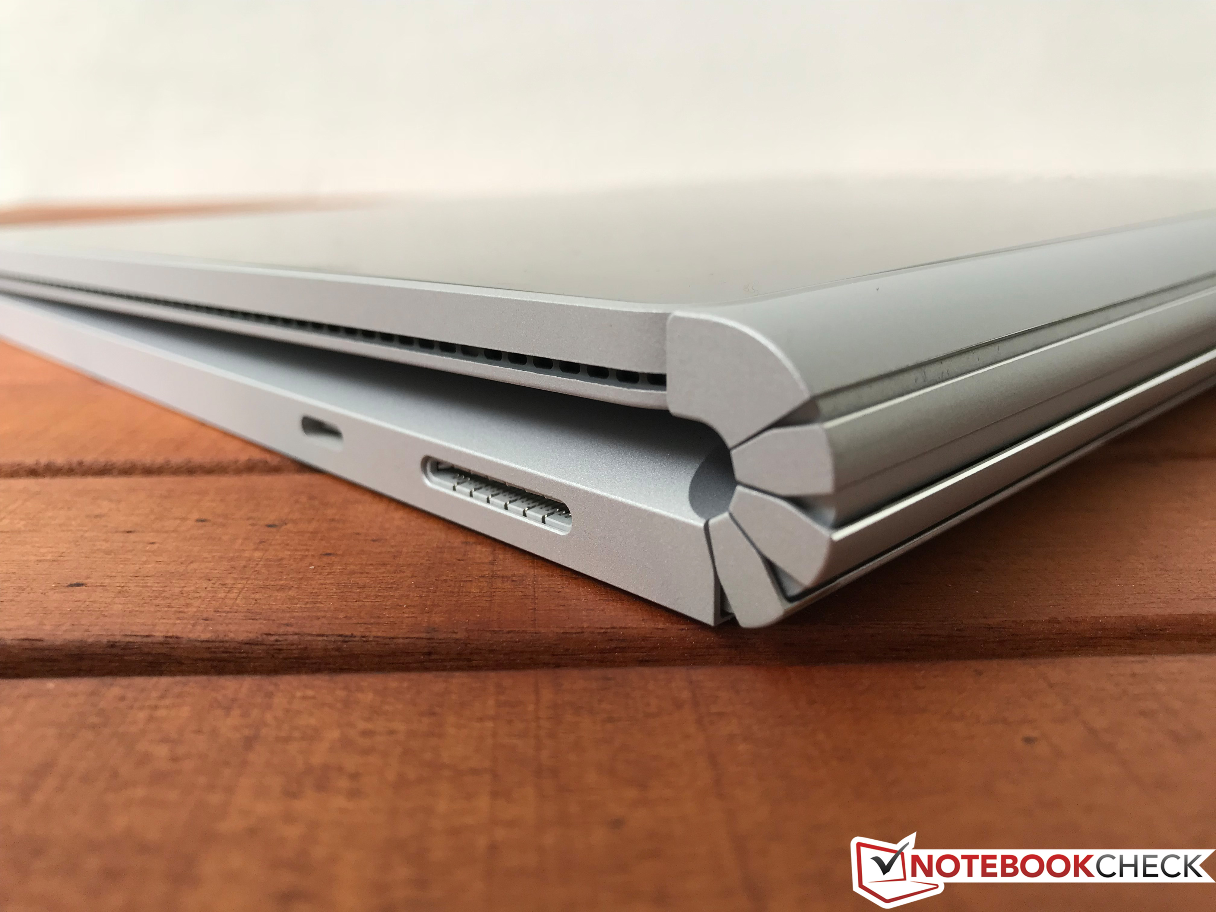 Test Microsoft Surface Book 2 (i7, GTX 1050) Convertible ...