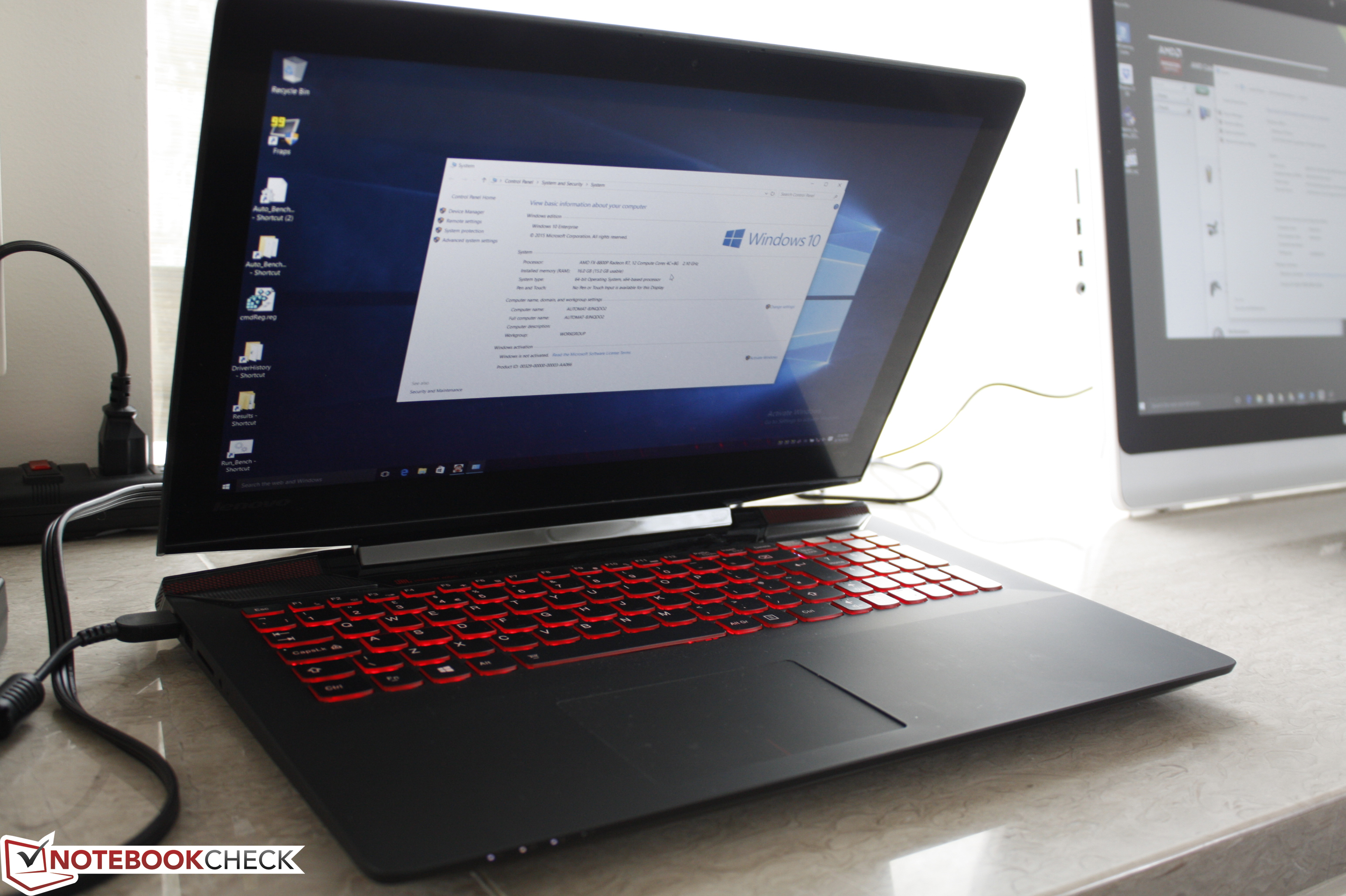 AMD: Lenovo Y700 Notebook mit FX-8800P APU gezeigt - Notebookcheck.com News