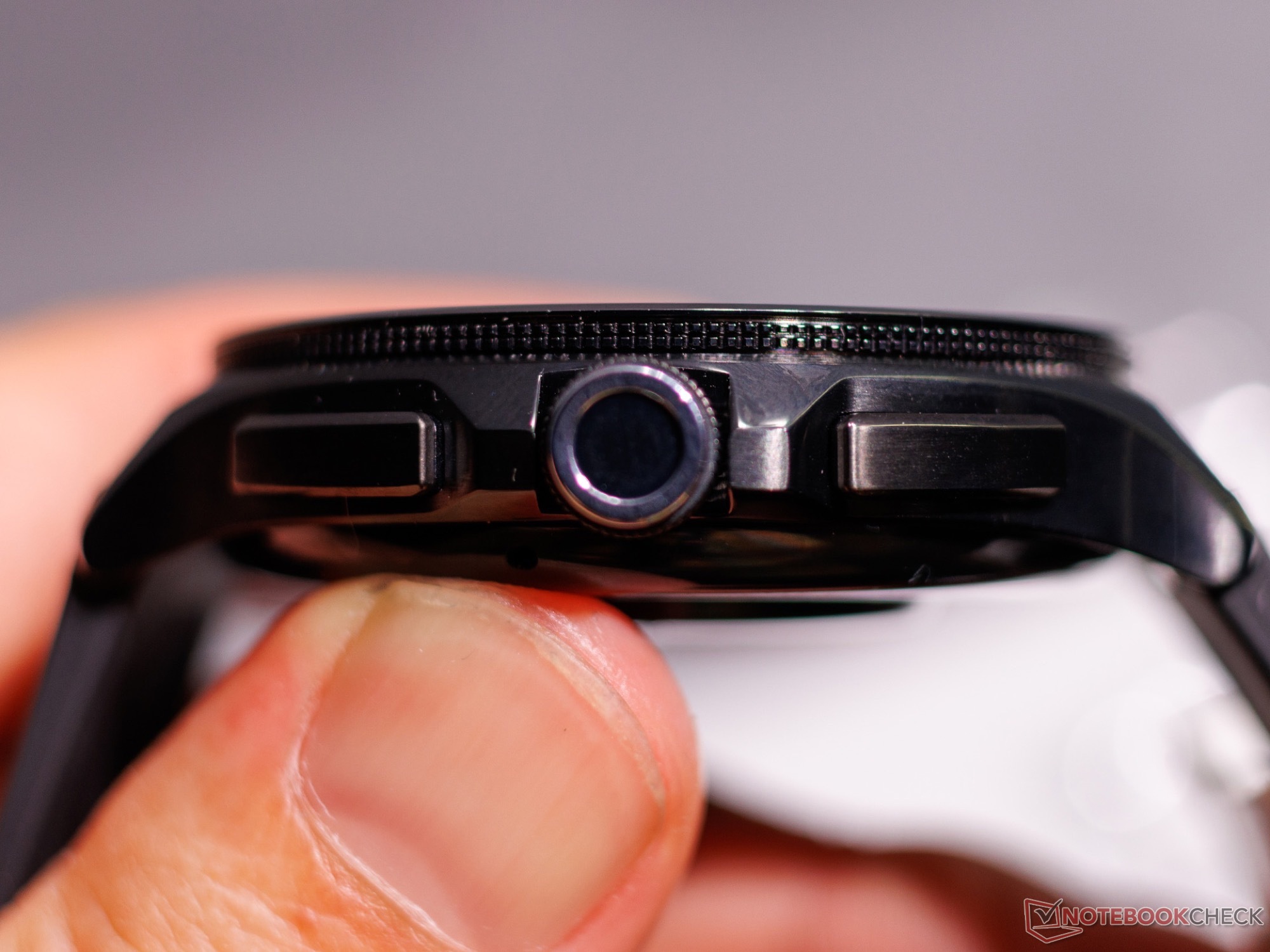 Xiaomi Watch 2 Pro startet mit Snapdragon W5+ Gen 1 und Wear OS für 269 ...