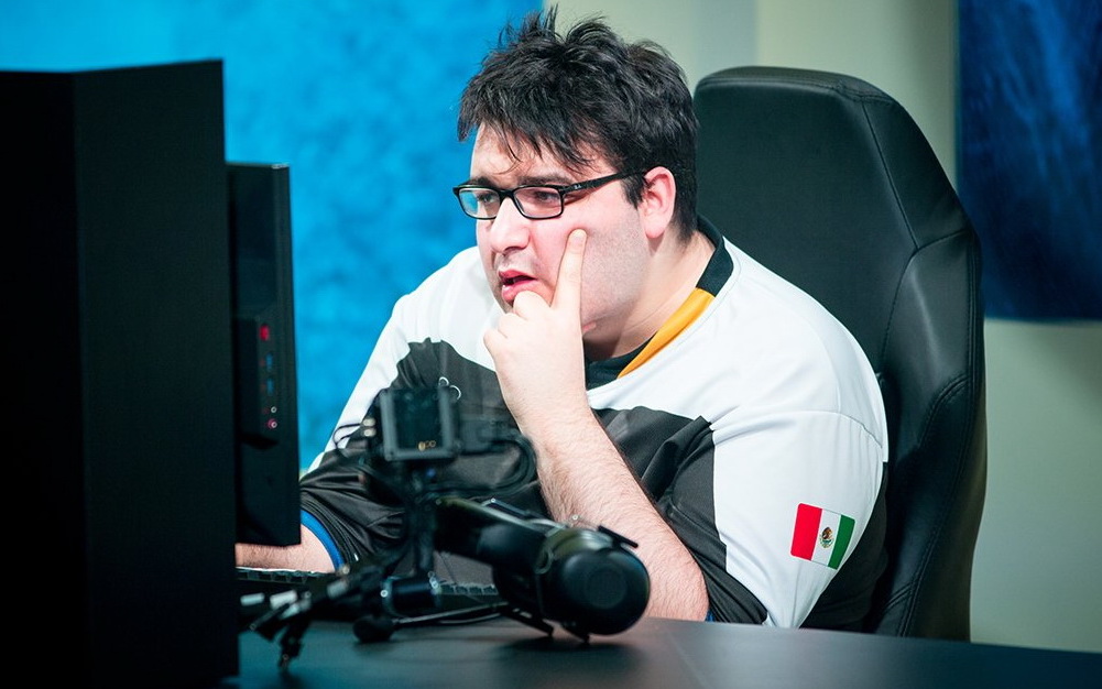 eSports: Sasha "Scarlett" Hostyn gewinnt die Intel Extreme Masters ...