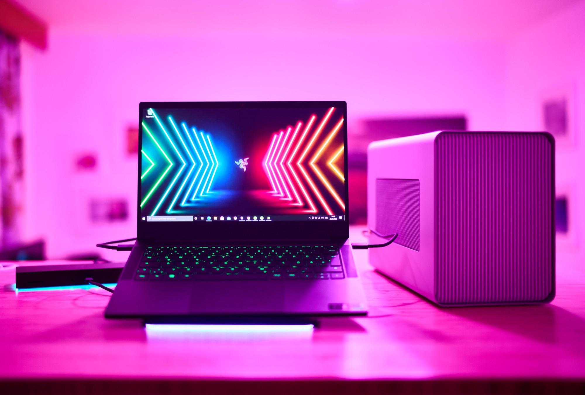Mit Razer zum innovativen Upgrade für das Home Office mit Komfort ...