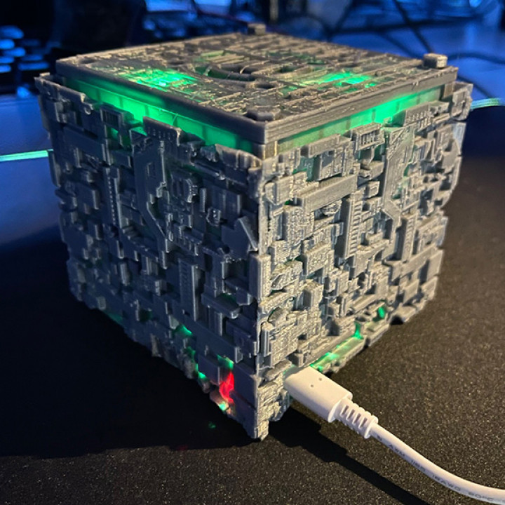 Ein Traum für Star Trek Fans: Das Borg Cube Case für den Raspberry Pi 4 ...