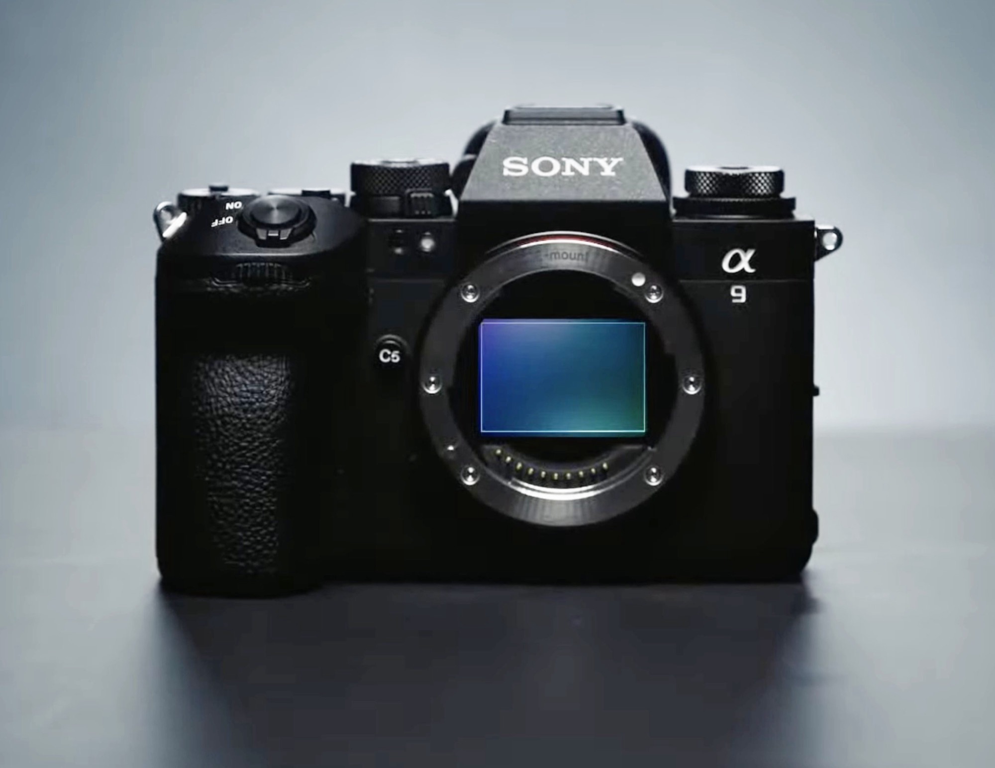 Sony A9 III Flaggschiff-Kamera startet mit weltweit erstem Vollformat-Sensor mit globalem ...