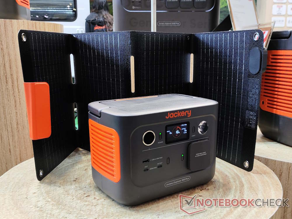 Jackery Explorer 300 Plus und Explorer 1000 Plus: Neue, auch kompakte ...