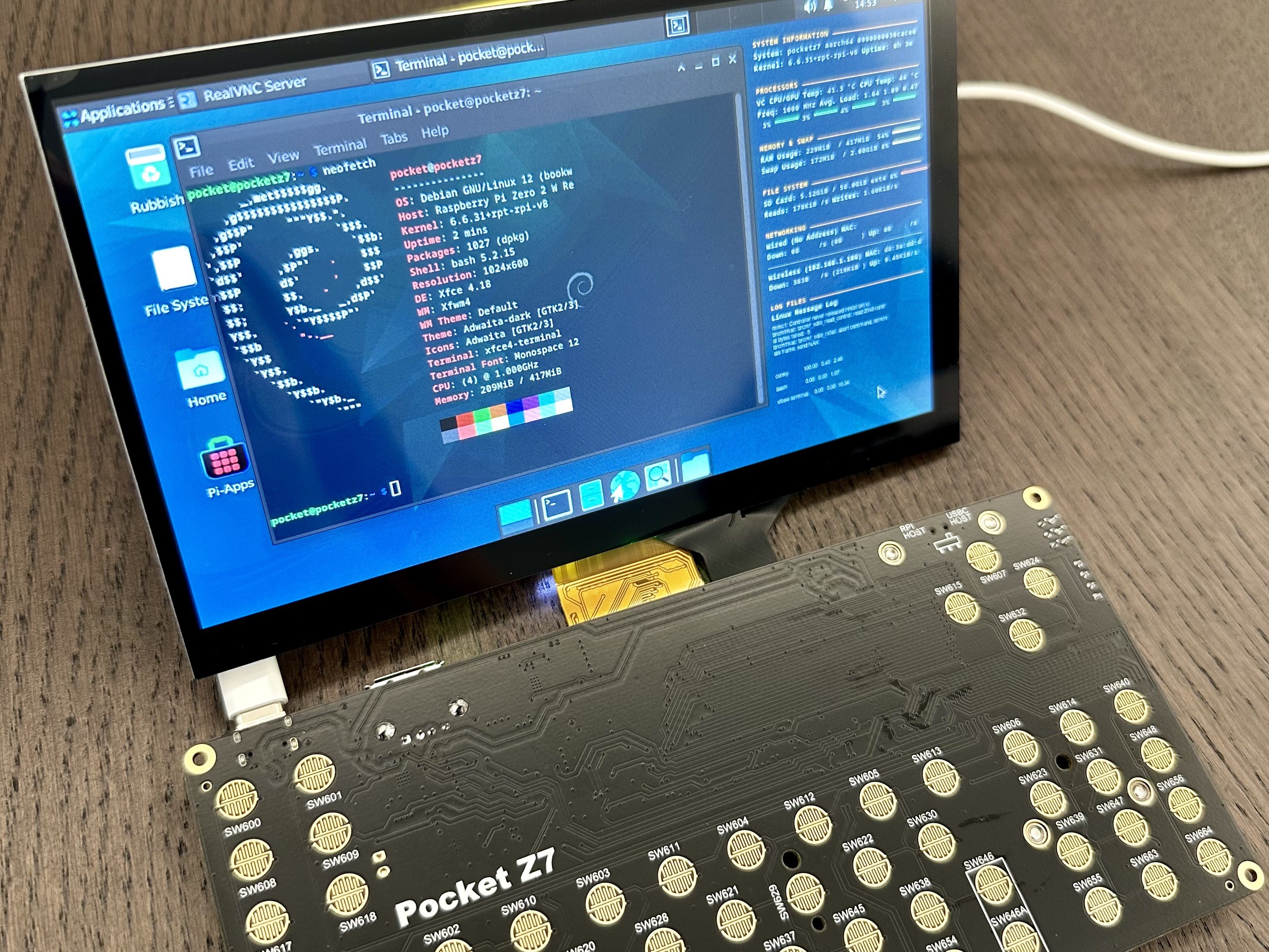 Pocket Z: 100-Dollar-Notebook in Tradition von PDAs kommt mit Linux ...