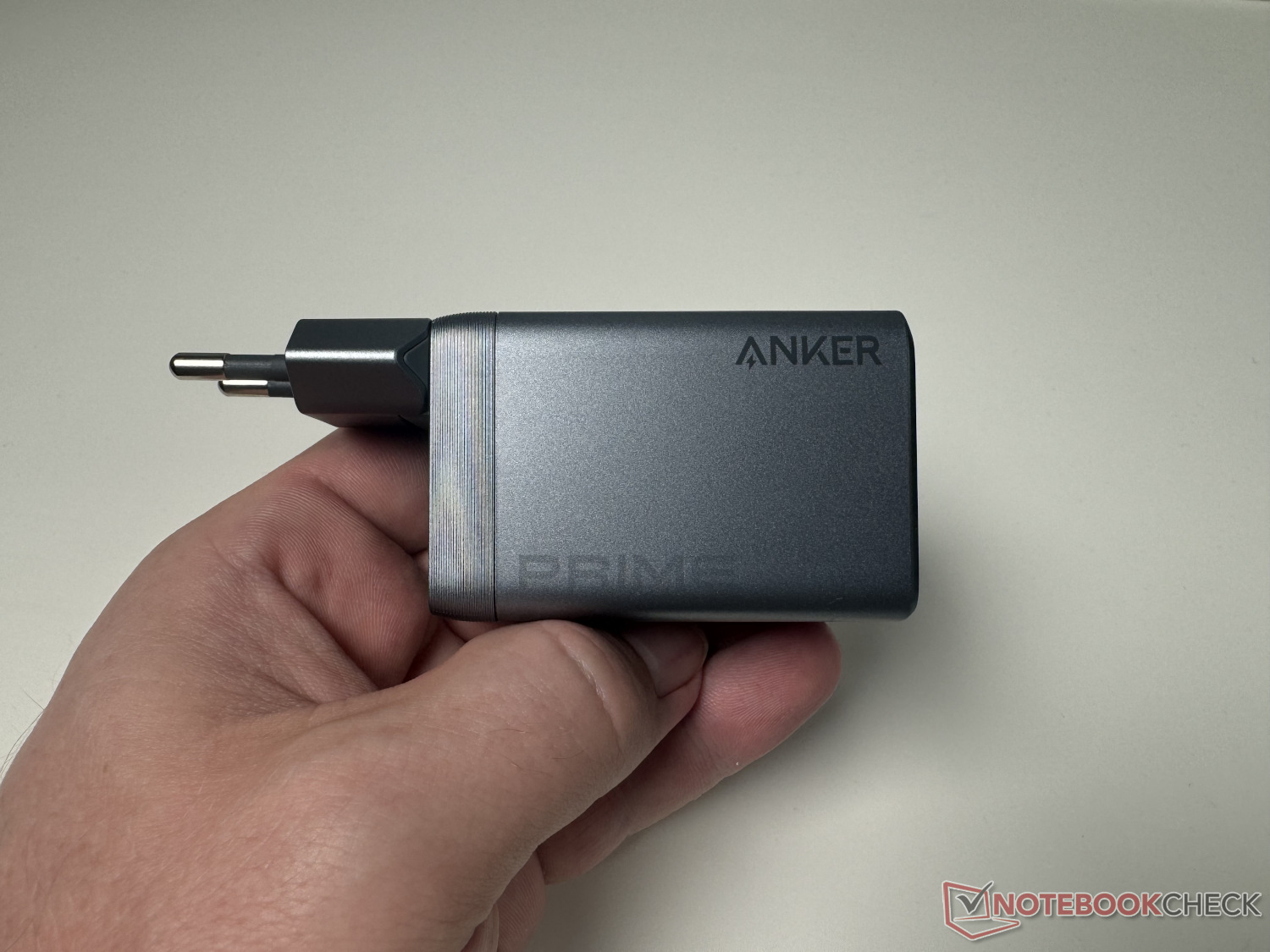Anker: Neues Prime Ladegerät mit 100 W und drei USB-Anschlüssen ist dank faltbarem Stecker ...