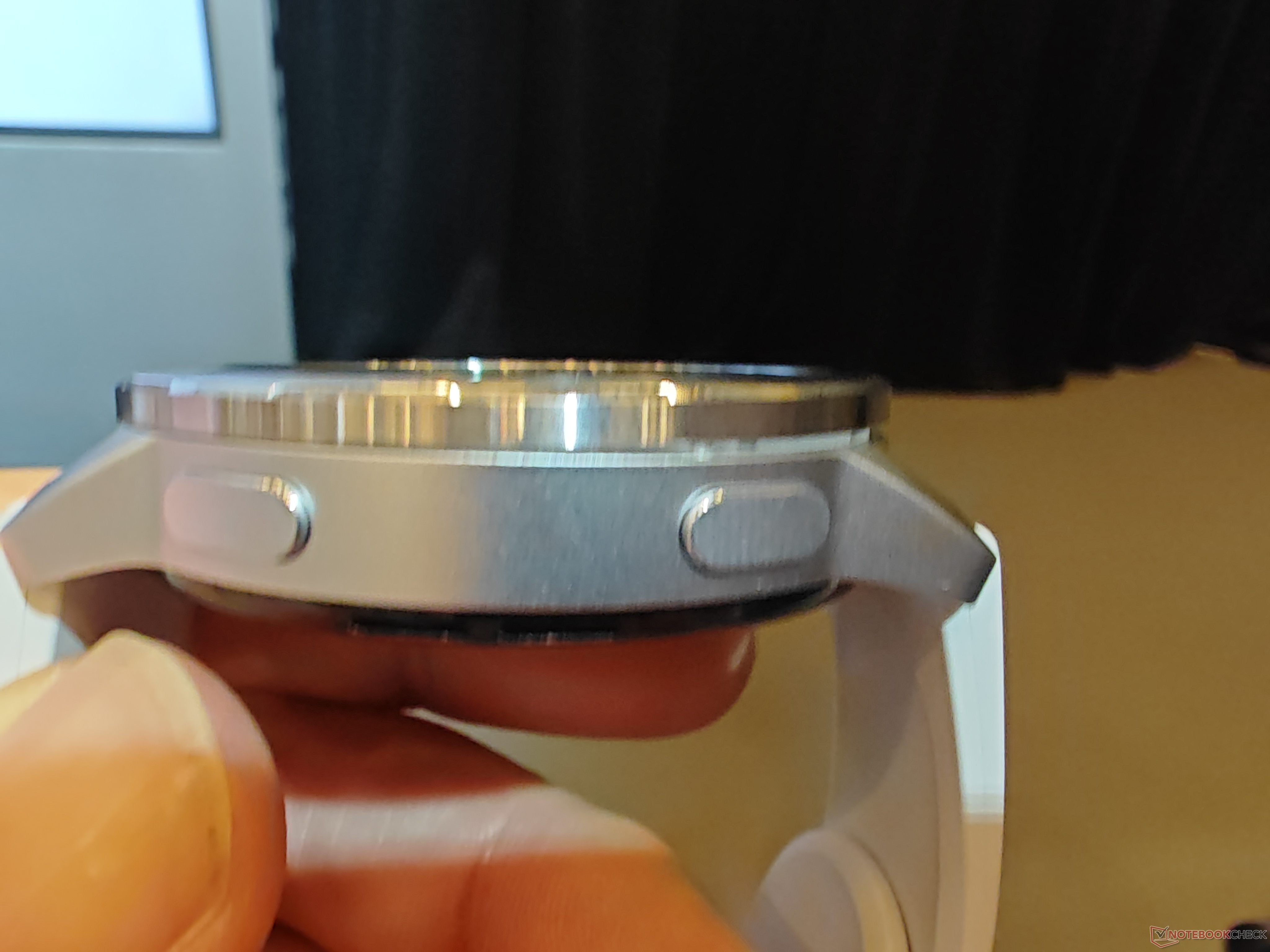 Xiaomi Watch S3: Modische Smartwatch bietet neben AMOLED und HyperOS ...