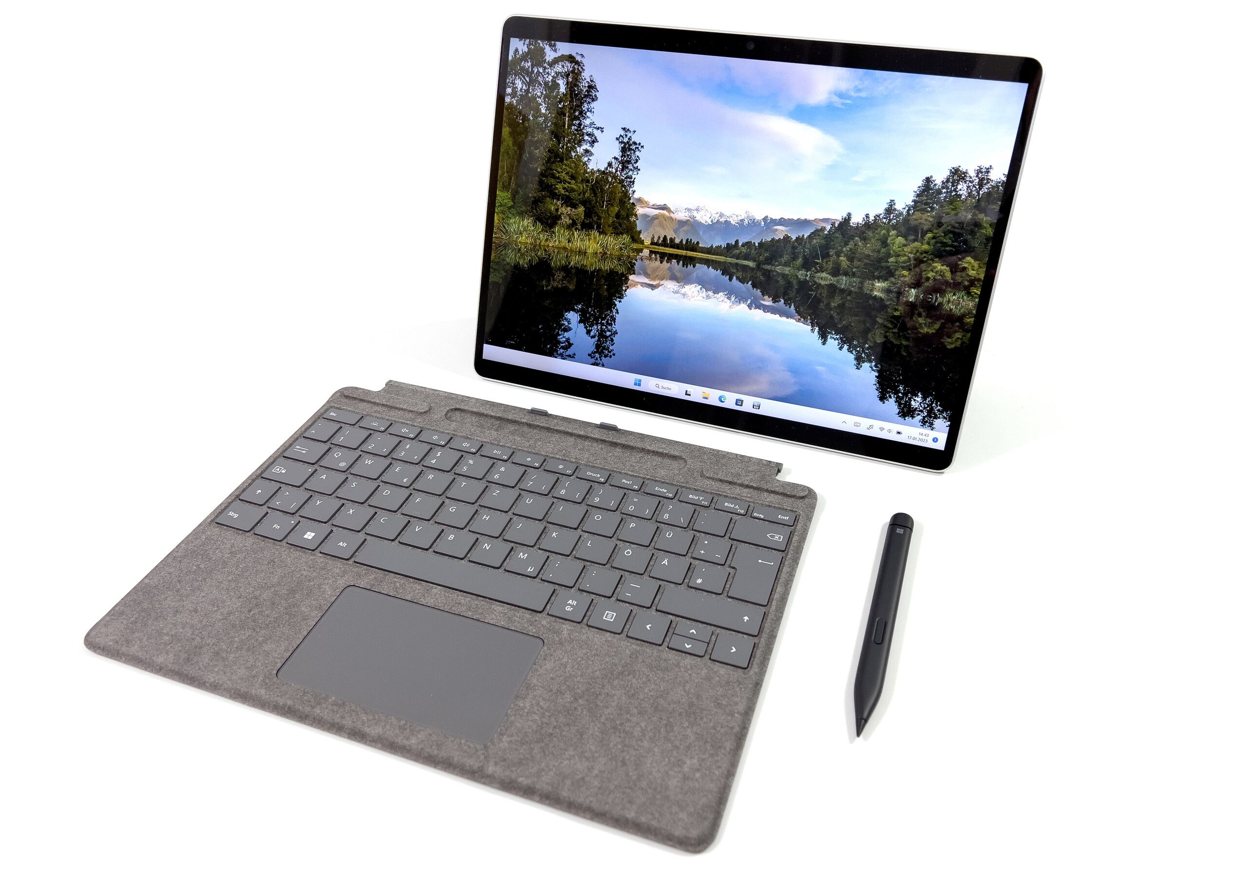 Kaufland: Microsoft Surface Pro 9 Windows-Tablet mit 120Hz-Touchscreen ...