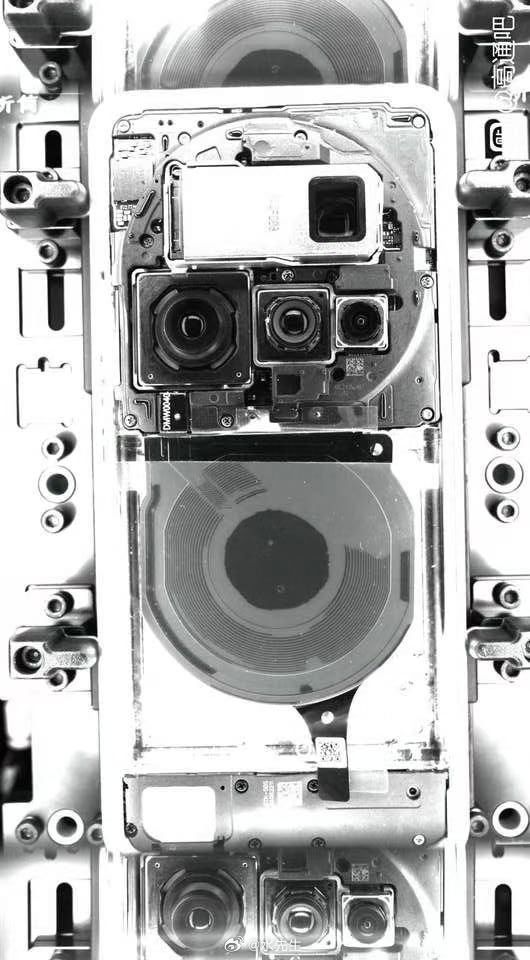 Xiaomi 15 Ultra: Teardown-Photo soll finale Leica-Quad-Kamera mit riesigem 200 MP Telefoto ...