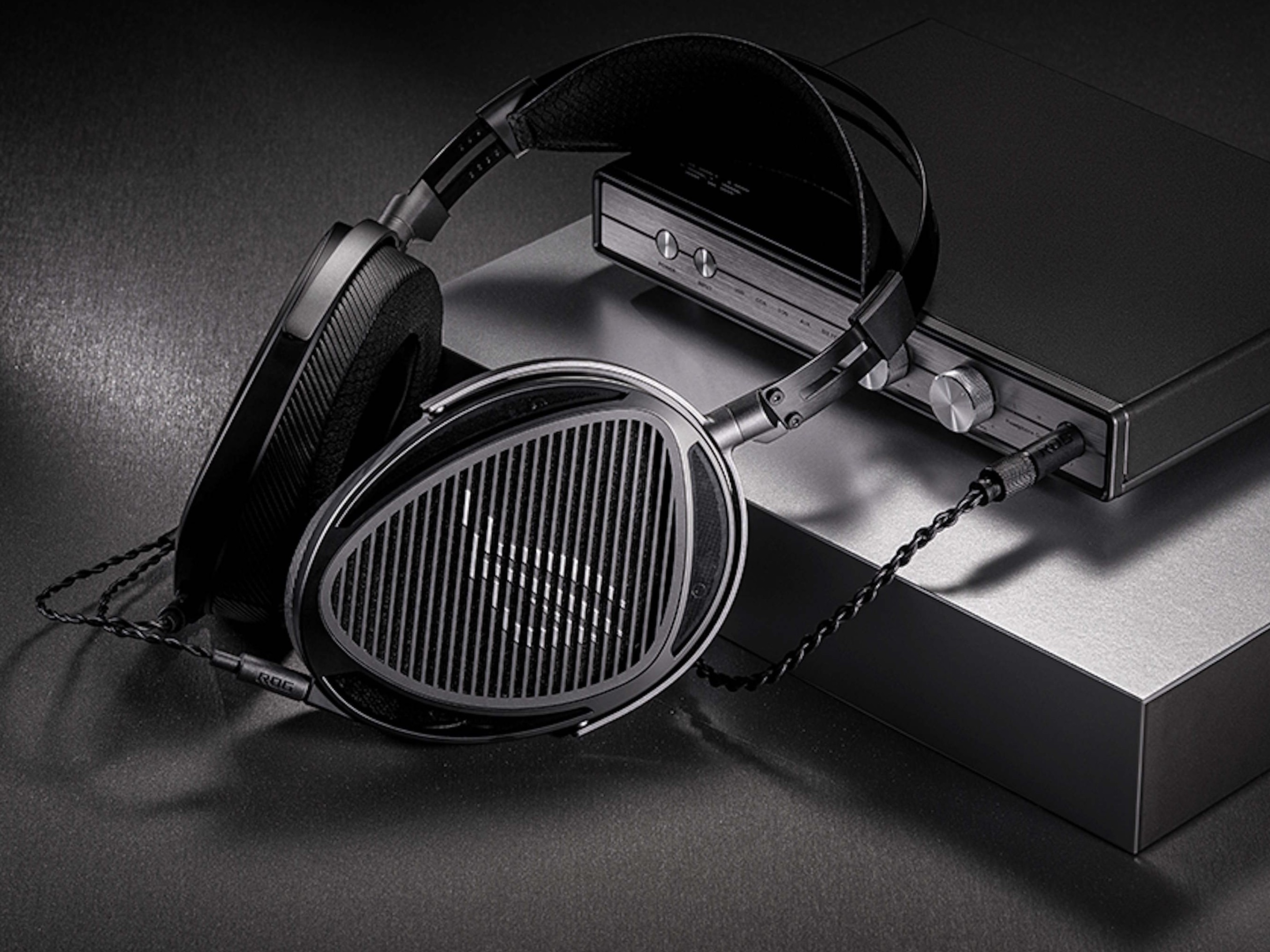 ROG Kithara: Dieses Gaming-Headset kommt mit planaren 100-Millimeter ...