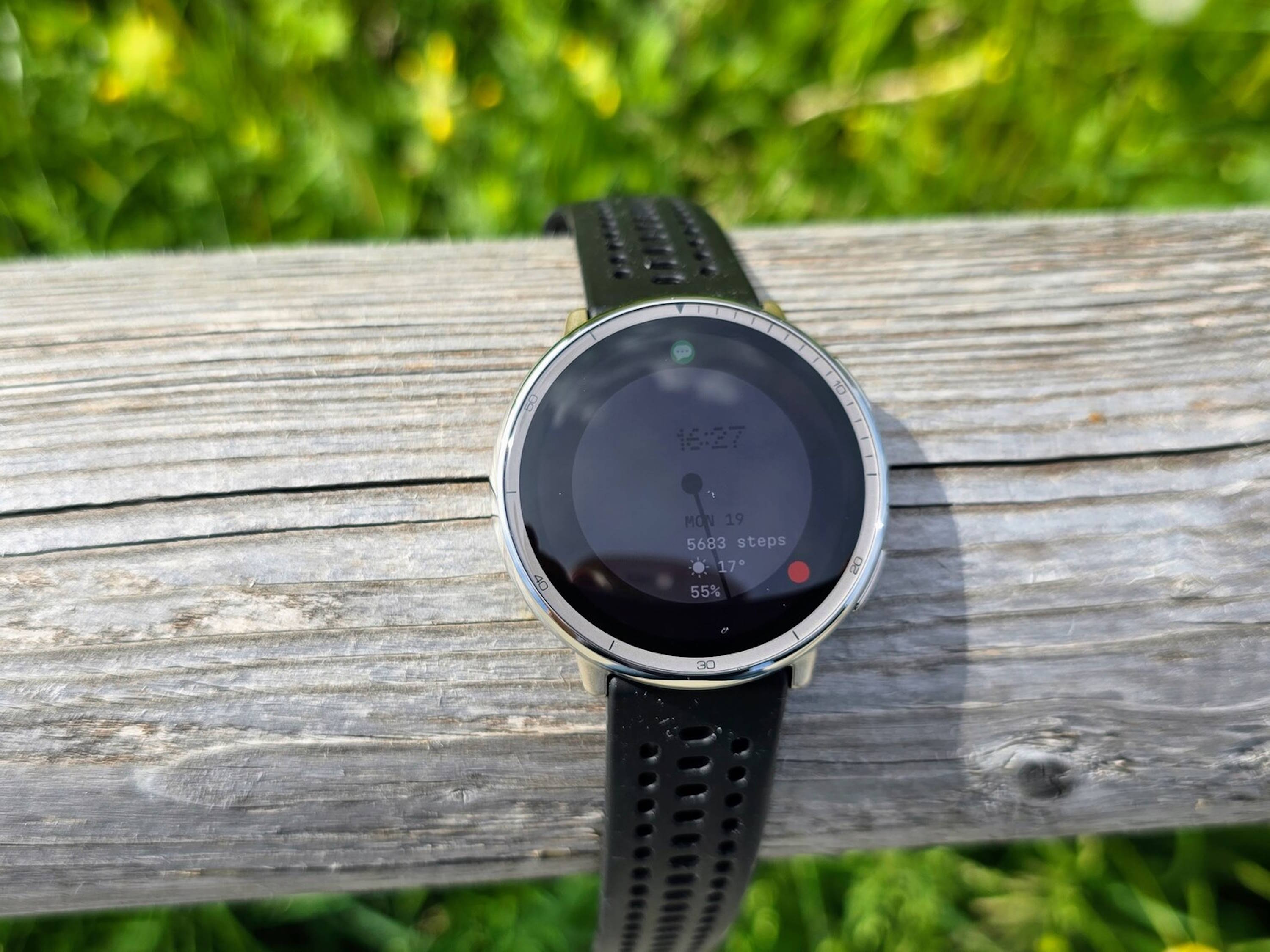 Active 2: Von uns getestete Smartwatch mit tollem Preis ...
