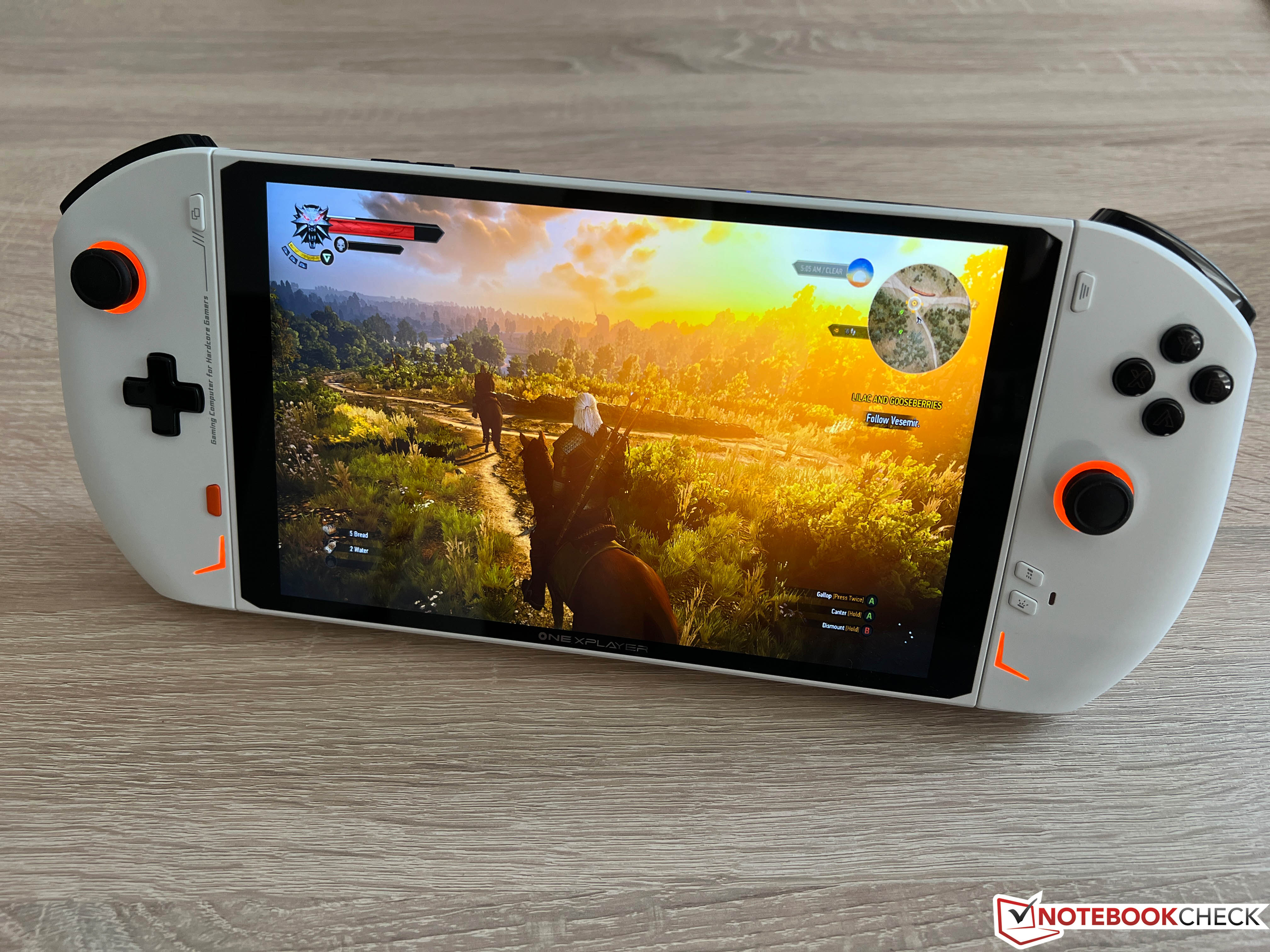 OneXPlayer 2 im Test - Gaming-Handheld mit AMD Zen3+ und abnehmbaren ...