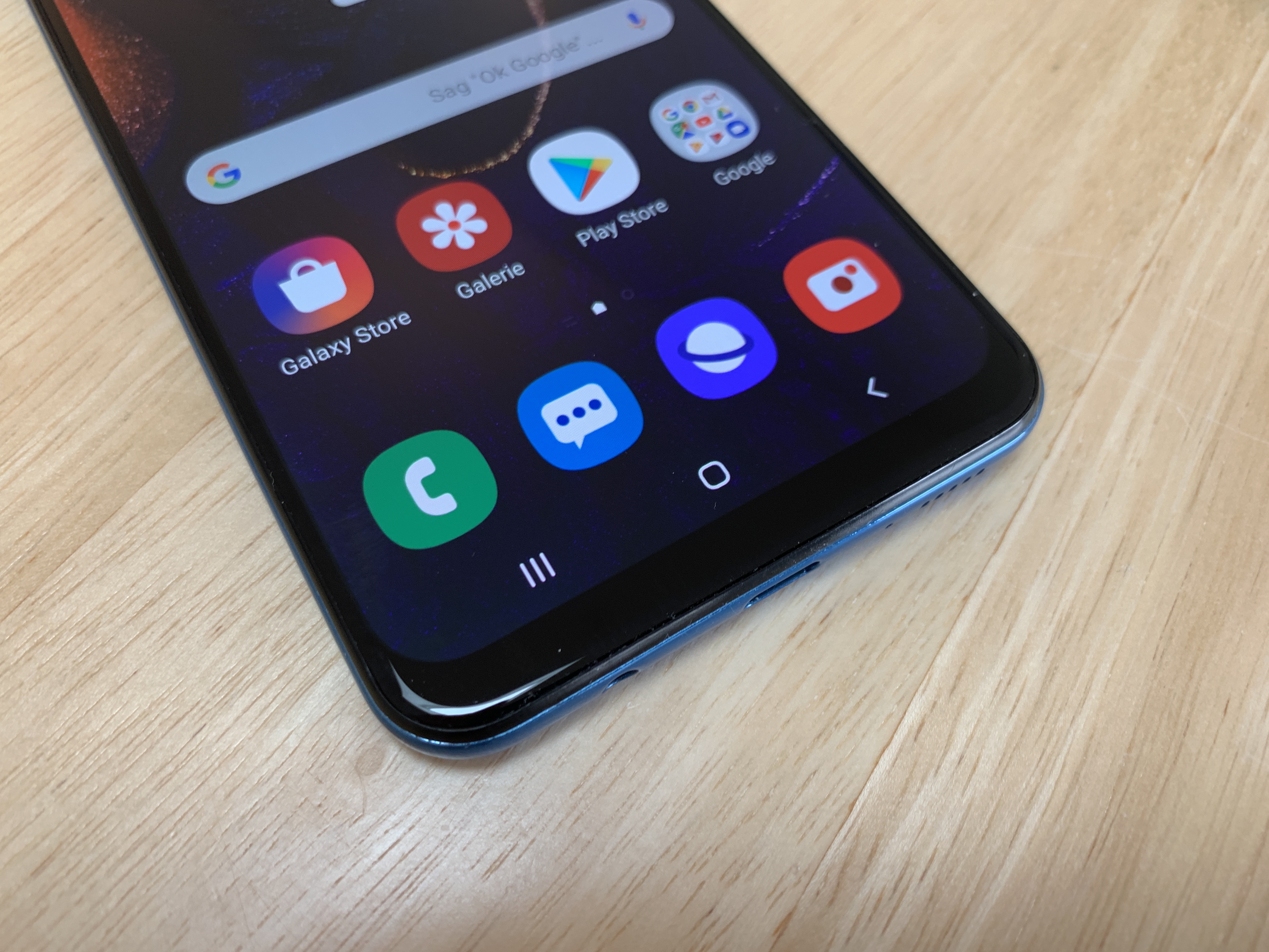 Test Samsung Galaxy A50 Smartphone - Notebookcheck.com Tests