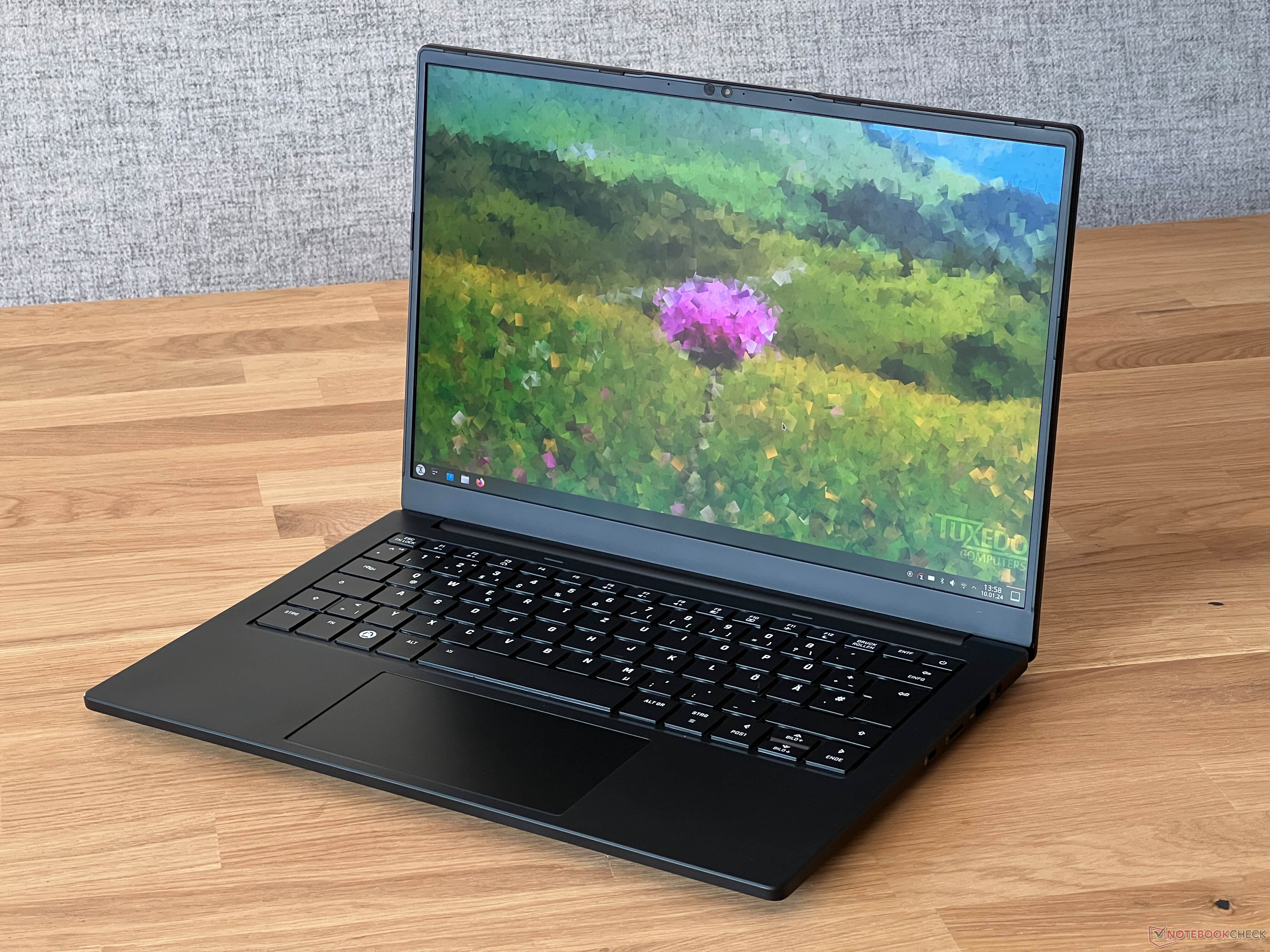 Tuxedo bietet mit dem Pulse 14 Gen3 ein schnelles AMD-Subnotebook mit ...