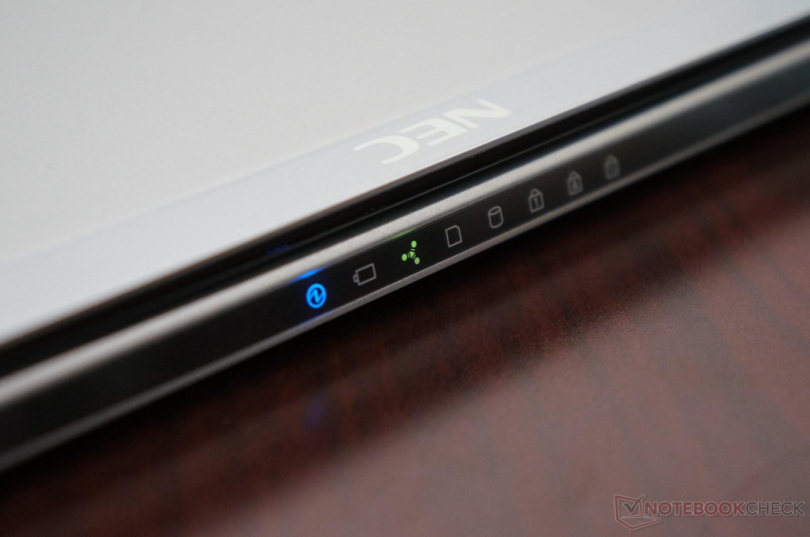 13,3"-Ultrabook NEC LaVie Z mit 875 Gramm - Notebookcheck.com News