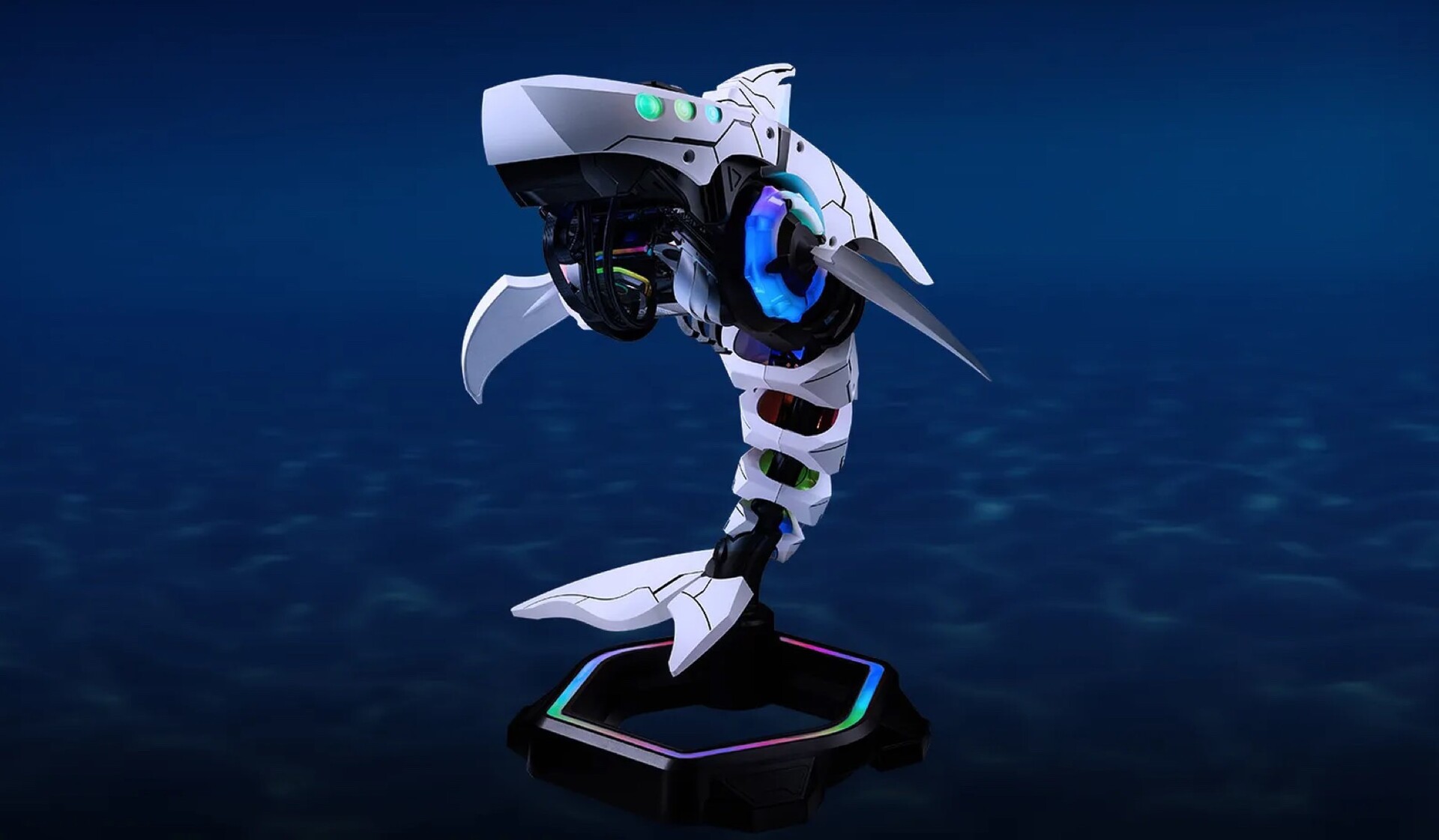 Cooler Master Shark X Gaming-PC im Hai-Gehäuse startet in den Verkauf ...