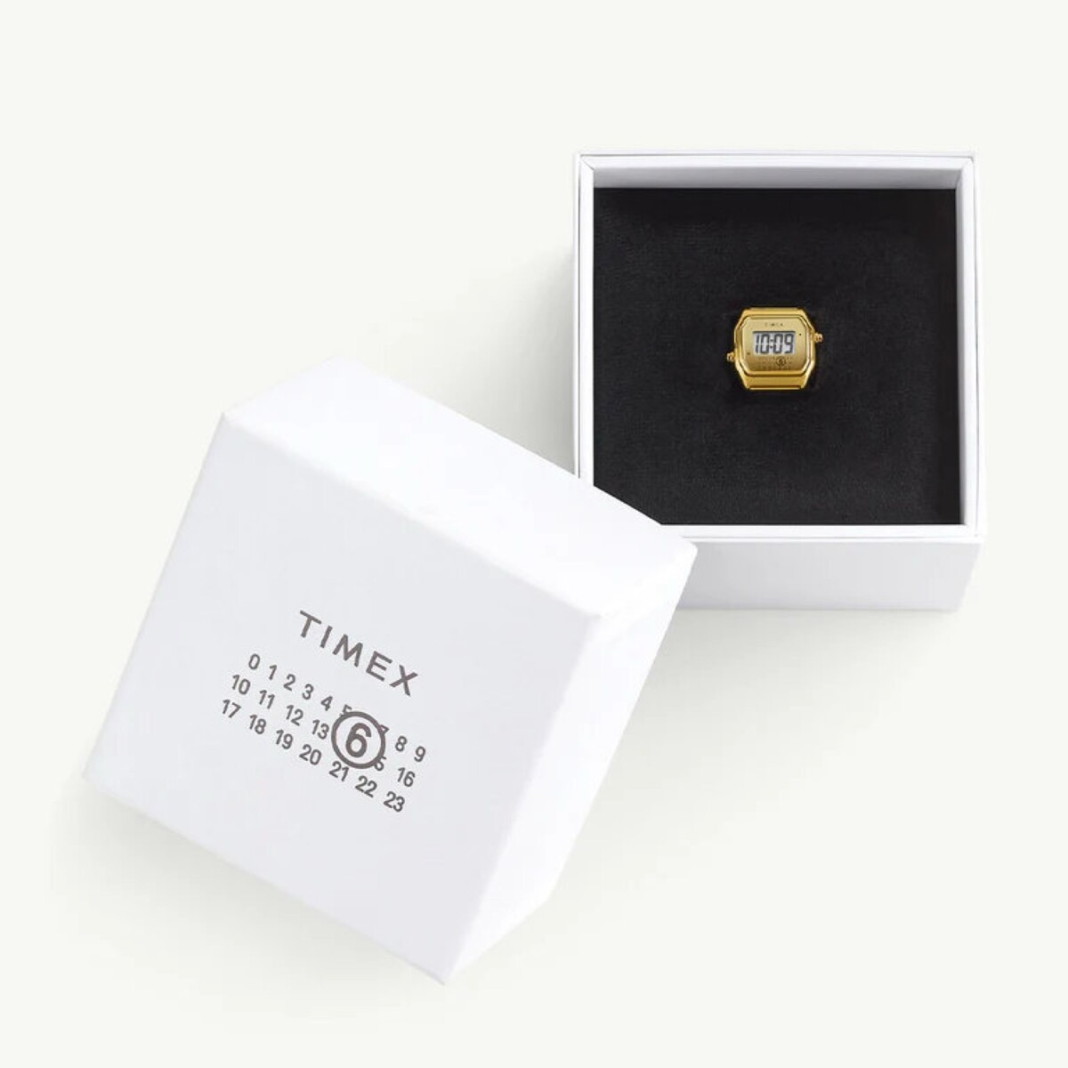 Timex x MM6 startet als Alternative zur Casio Ring Watch mit Segment ...