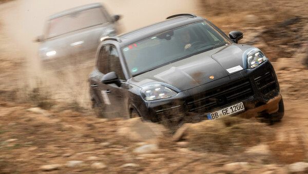 Porsche: Elektro-Cayenne läuft in Bratislava vom Band - Notebookcheck ...