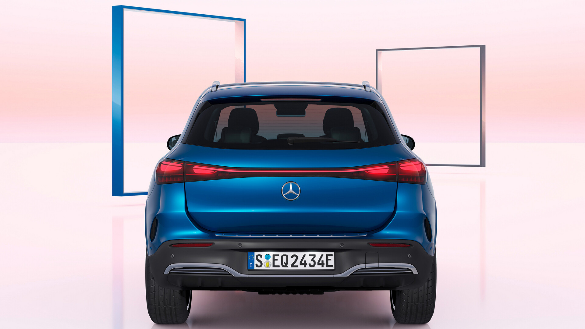 Mercedes EQA und EQB (Herbst 2023): Frisches Design, Plug & Charge, neues MBUX und aktualisierte ...