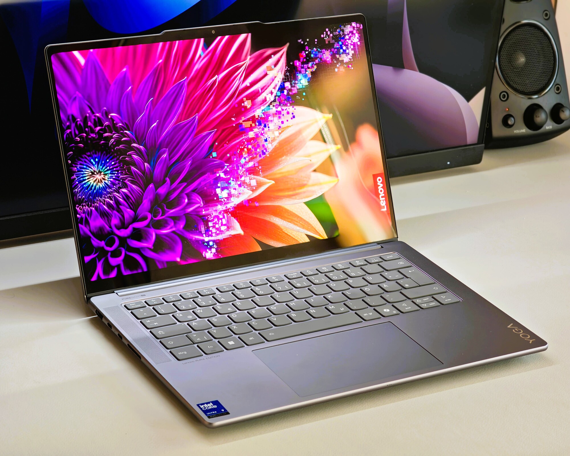 OLED (3k, 120 Hz, DCI-P3, 1.000 Nits), Core Ultra 7, 32 GB RAM, 1 TB ...