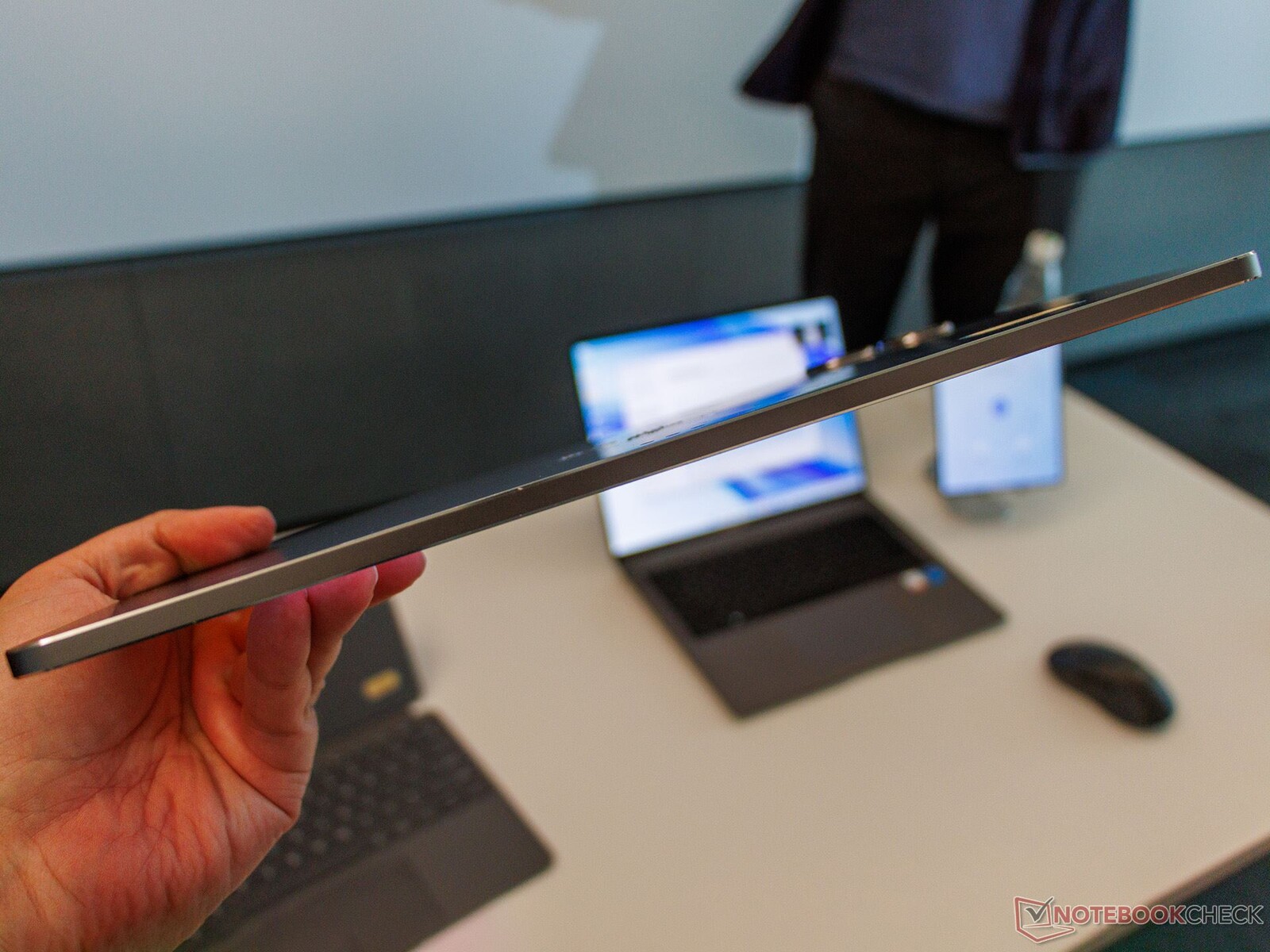 Honor MagicPad 13: Dünnes 13-Zoll-Tablet mit 2.8K IMAX Enhanced-Display ...