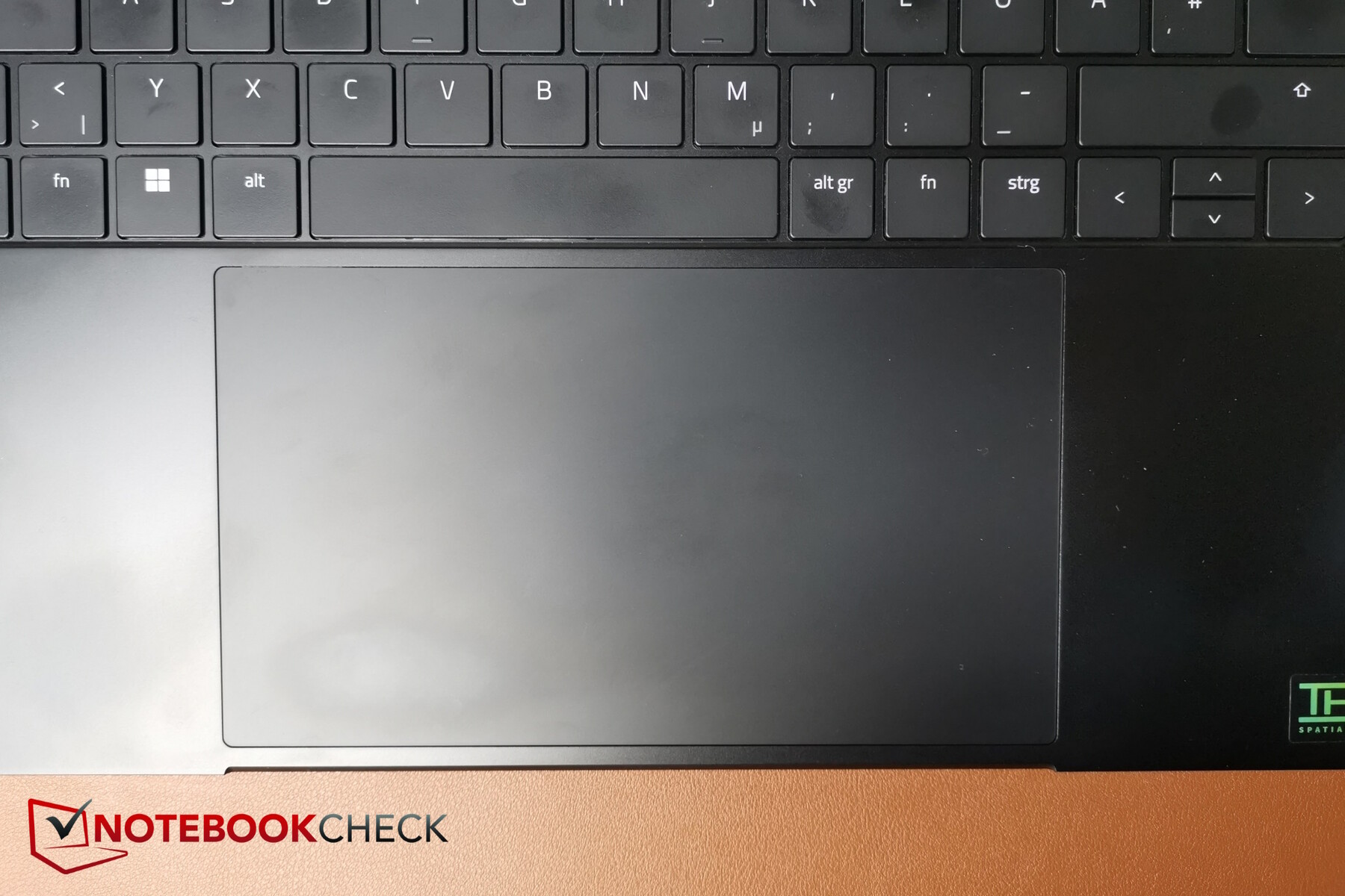 Razer Blade 16 (2024) im Laptop-Test: Jetzt mit super schnellem Samsung ...