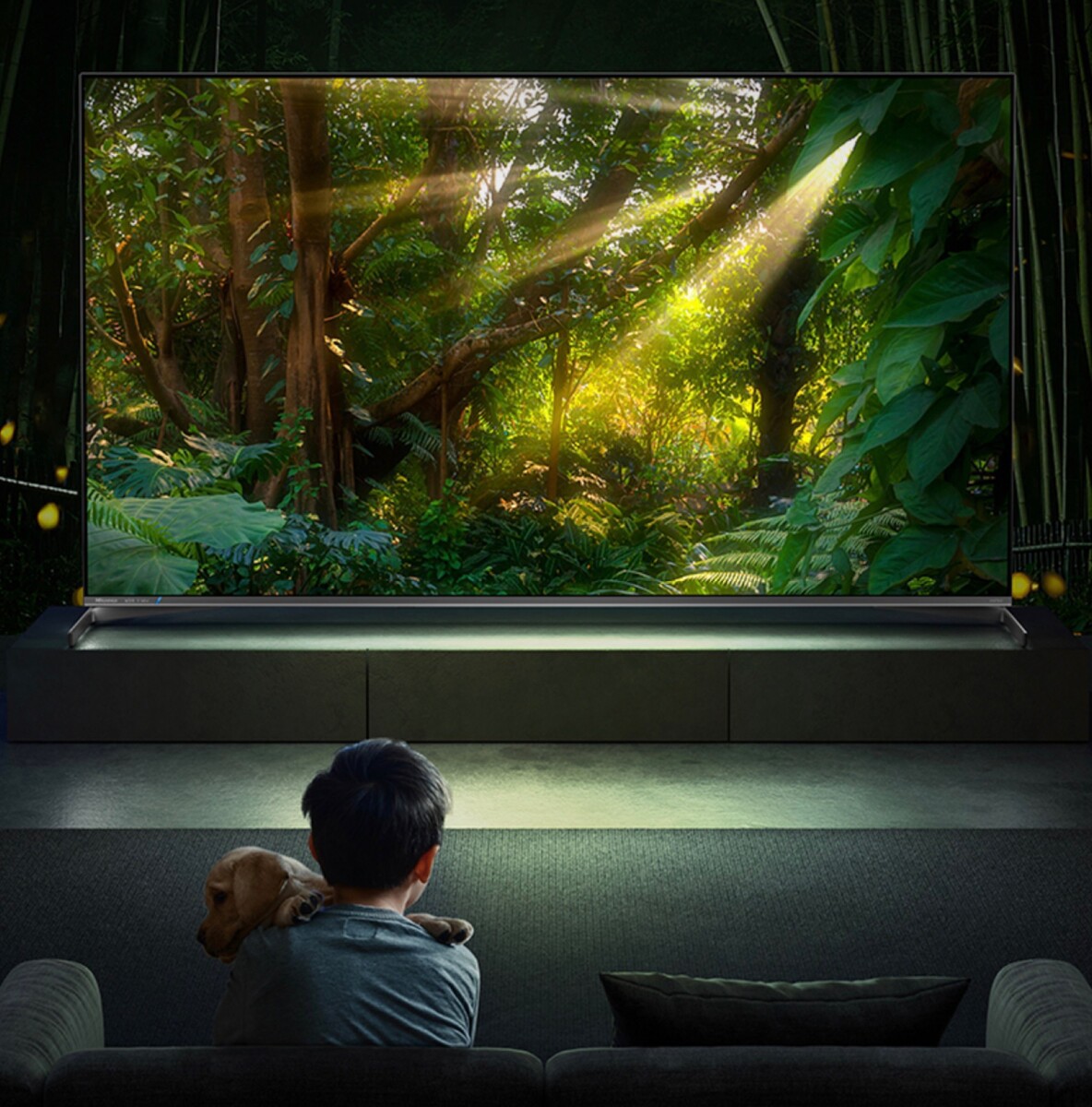 Der Hisense E8H Mini-LED Smart TV verspricht 144 Hz und 1.600 Nits XDR zum erschwinglichen Preis ...