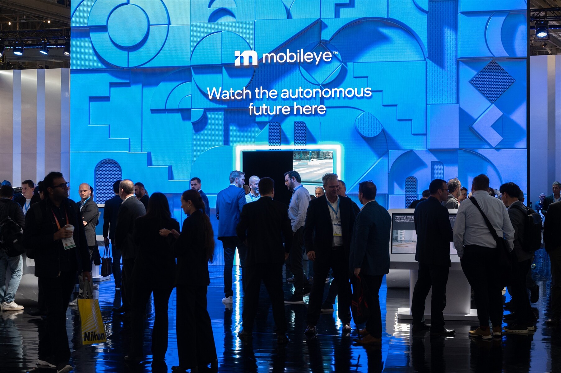 Mobileye erwartet Umsatzexplosion: Elektro-Luxus-Van Geely Zeekr 009 und weitere Marken erhalten ...