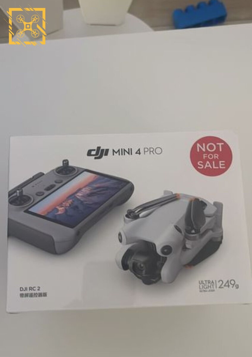 DJI Mini 4 Pro: Neue Realbilder der Minidrohne mit RC 2 sowie Hinweise ...