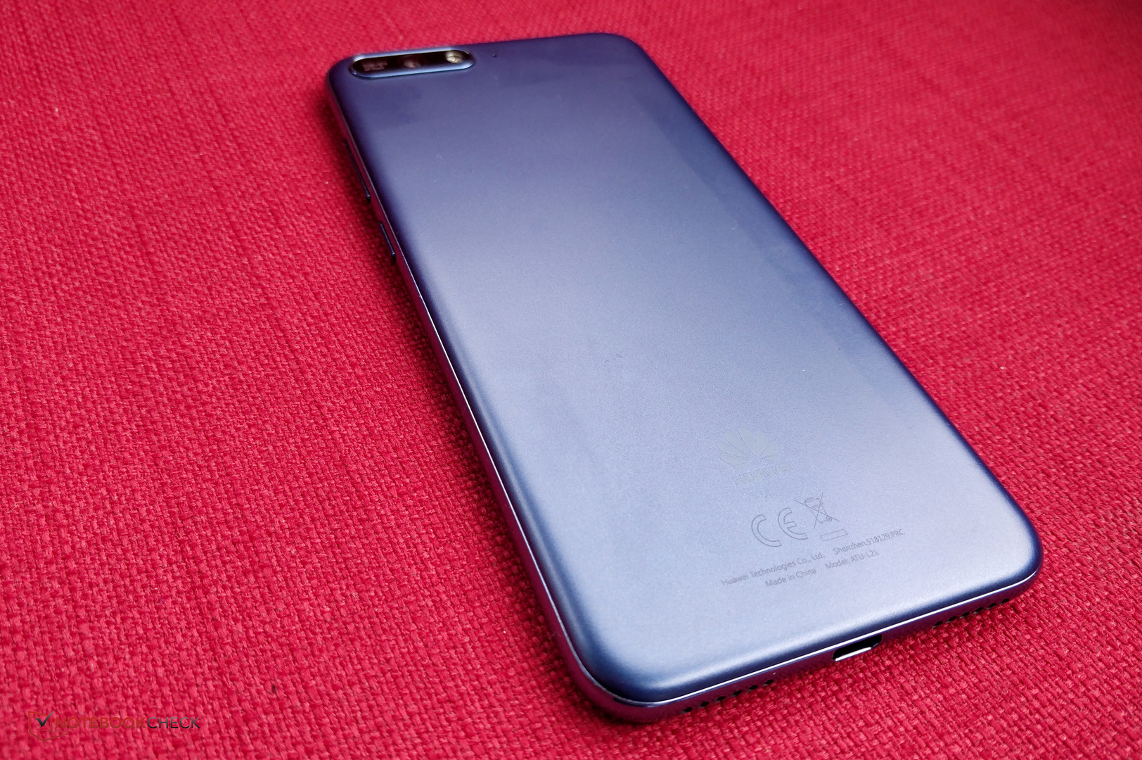 Test Huawei Y6 2018 Smartphone - Notebookcheck.com Tests