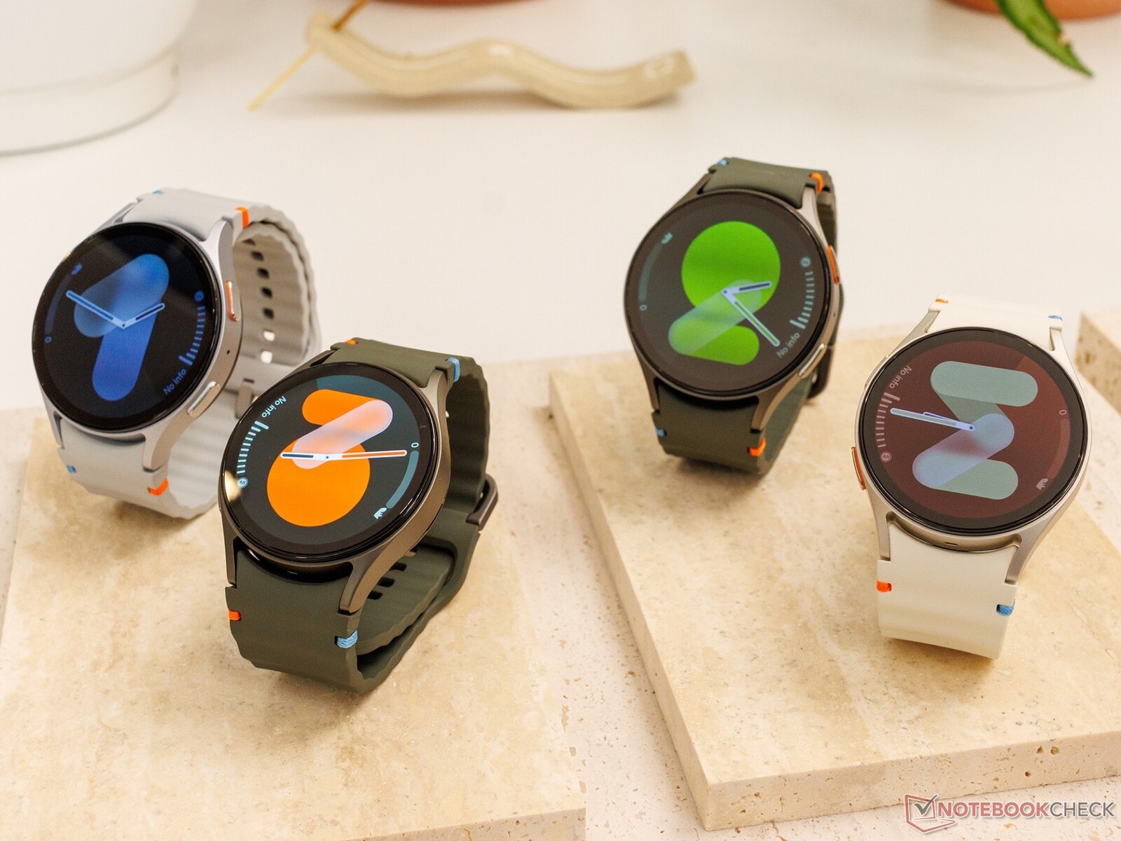 Samsung enthüllt Galaxy Watch7 mit 3 nm Exynos W1000, EKG, Blutdruckmessung, Dual-GPS und Galaxy ...