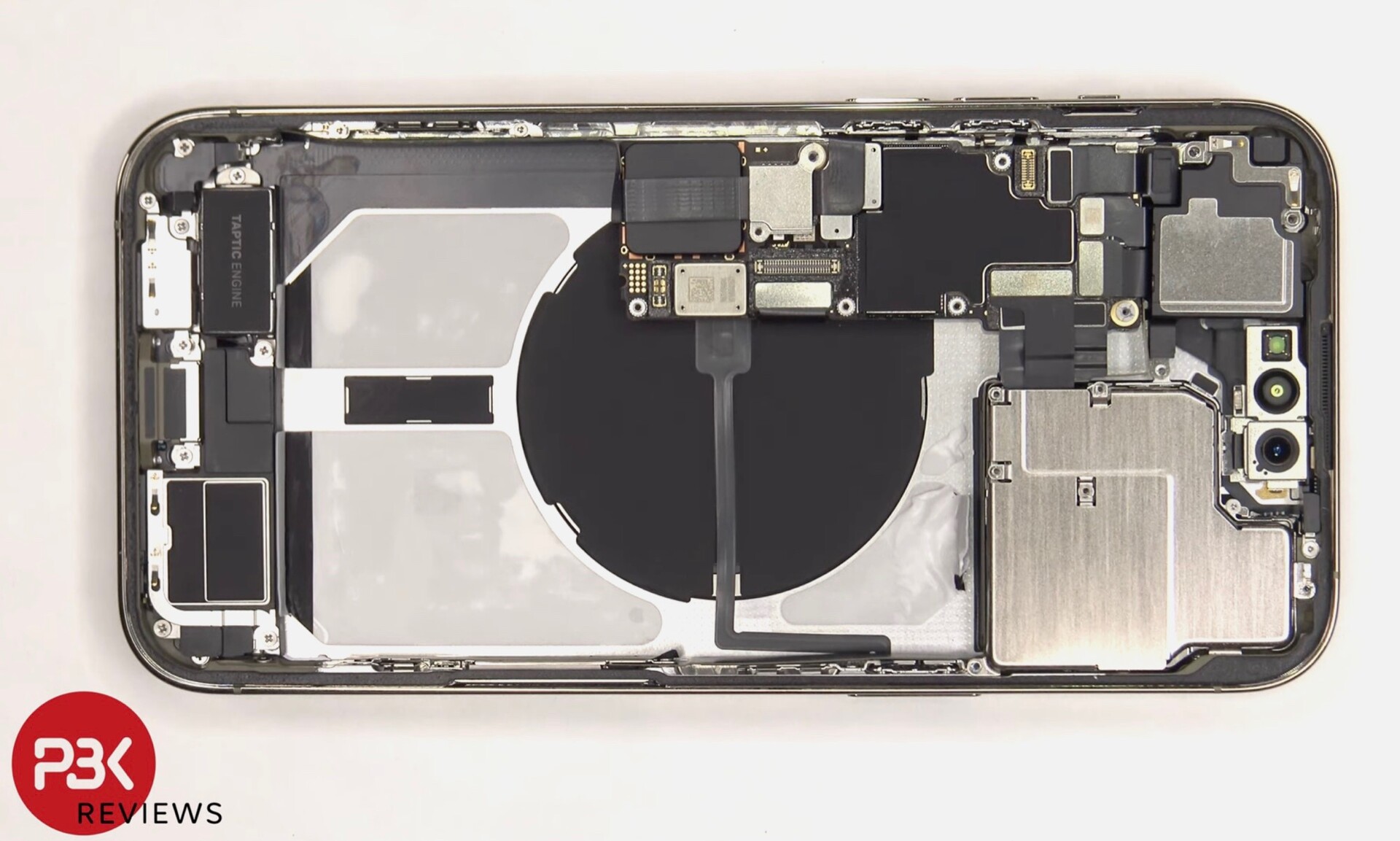 Ein Teardown des Apple iPhone 14 Pro Max zeigt die Dynamic Island und das bessere Kühlsystem im ...