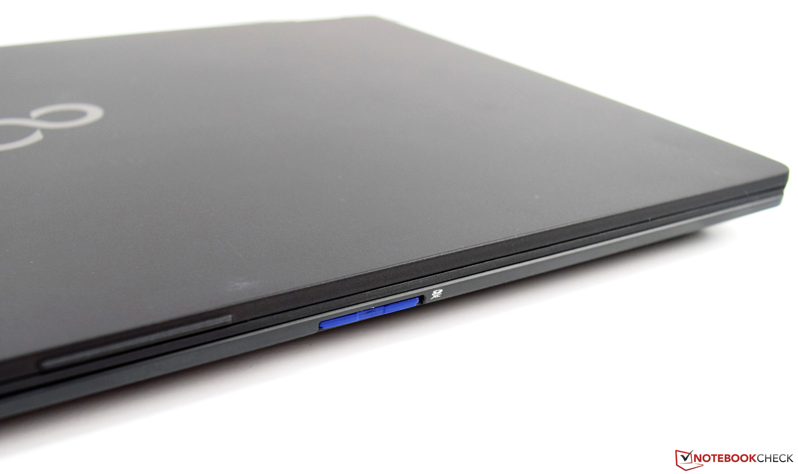 Test Fujitsu LifeBook U758 (i7-8650U, UHD) Laptop - Notebookcheck.com Tests